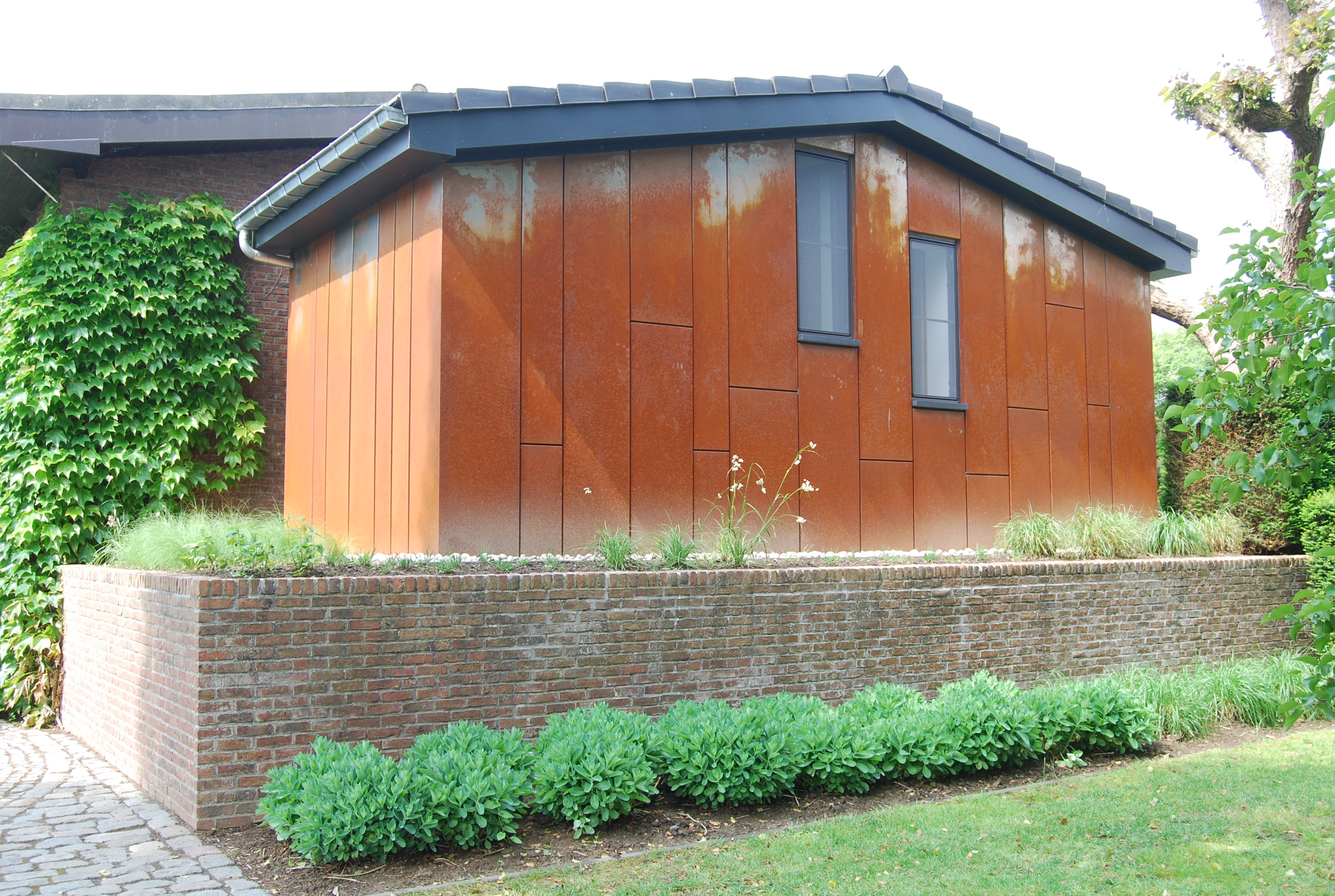 Volledige gevelbekleding met cortenstaal - Cortenstaalshop.be